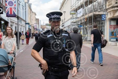 39470646-Tom Hunt MP of Ipswich, alongside Tim Parsons Crime ...