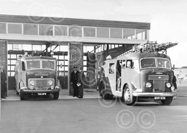 39445384-Dereham fire station in the 1950s. - Newsquest | Newsprints