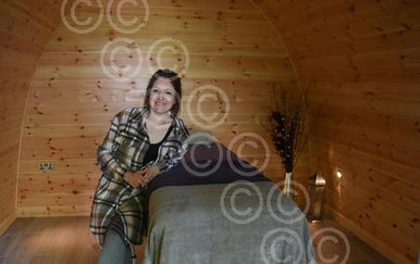 39435232-Kelly Potter, spa therapist, in the Hideaway treatment pod at ...