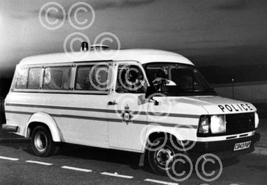 29029216-Argus Looking Back Series - Yesterdays LB-5008 Police transit ...