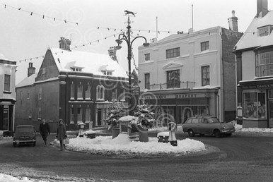 39638269-Bungay town centre covered in snow, 3rd January 1969. Photo ...