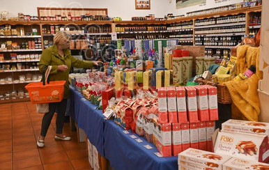 39601886-Goodies Farm Shop celebrate 20 years. The farm shop was ...