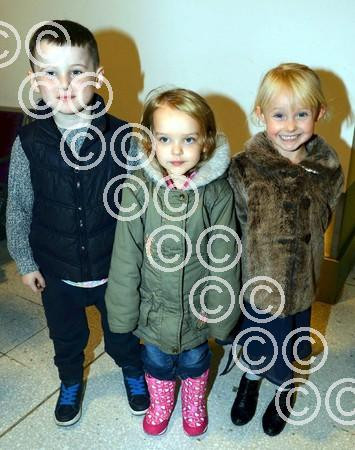 26709881-Picture shows George Hadfield aged 5, Ellie Bustud aged 3 and ...