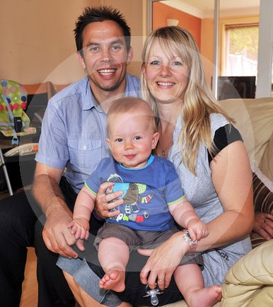 18071357-The Pople family - Newsquest | Newsprints