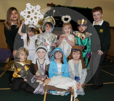 19818532-Tatworth primary school reception class nativity - Christmas ...