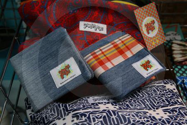 39327933-Detail photographs of items in Seamster Vintage. Stephen ...