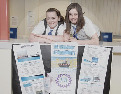 14205786-Pictures Mark Gibson Herald &Times Amy McAleer 12 and Leanne ...