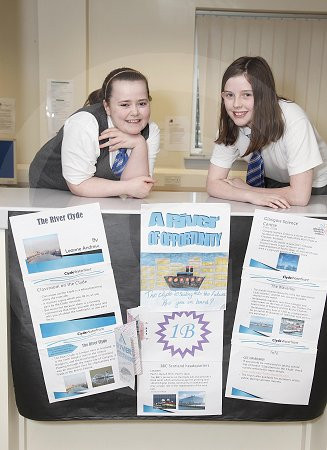 14205787-Pictures Mark Gibson Herald &Times Amy McAleer 12 and Leanne ...