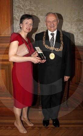 20757218-Glasgow - March 5: Education Award winner Prof Jane Duckett ...