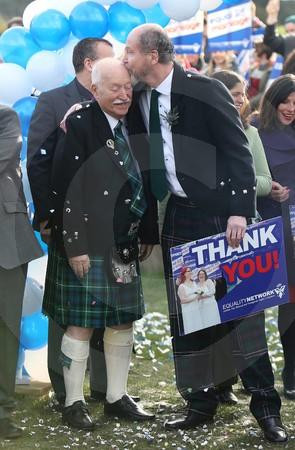 26913394-Edinburgh couple Larry Lamont 80 , left, and Jerry Slater for ...