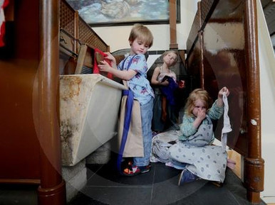 30469487-Photograph by Colin Mearns. Pictured in the steamie exhibit at ...