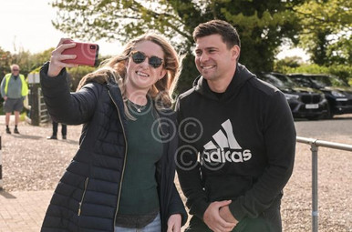 39707718-Rugby stars Ben Youngs and Austin Healey visit Holt rugby club ...