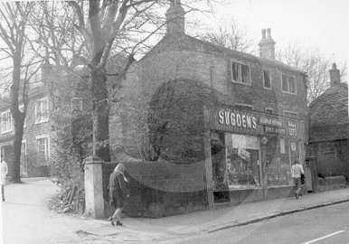 5614433-Old archive pictures showing general views of Bramley ...