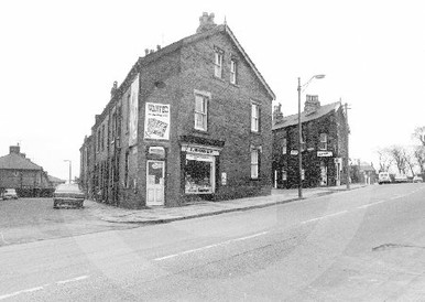 5614505-Old archive pictures showing general views of Bramley. Old ...