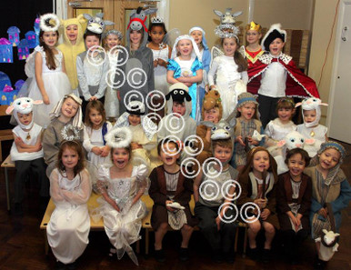 39879372-MH12121F...The Upton Mill View school in Chester held theiur ...