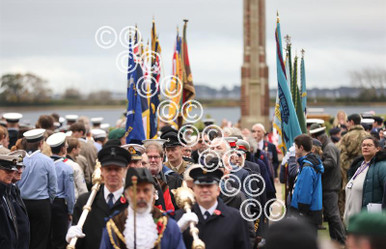 39892925-Remembrance Sunday parade through Poole Park and service at ...