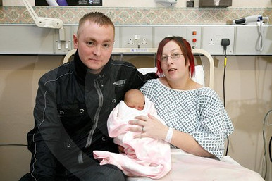 13926391-The last baby born in the Queen Mother's Hospital in Yorkhill ...