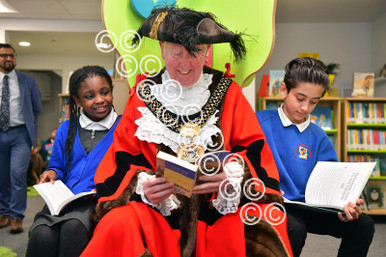 39942889-The Lord and Lady Mayor visited Feversham Primary Academy to open the library which has ...