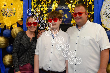 40002544-Medina House Prom - Hayden with family Medina House prom 12 ...