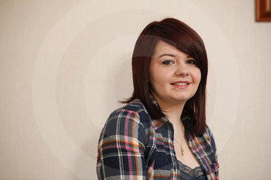 16835572-Stacy Quinn (20) has had arthritis since an early age. As a ...