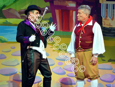 40075732-Chris Gascoyne as the evil Stromboli with Billy Pearce as ...