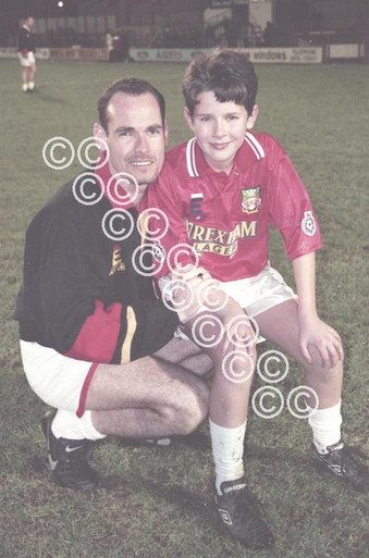 40097679-Wrexham bygones Martyn Jones, mascot at the Wrexham FC v ...