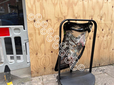 40098248-melted sign from Gorge cafe fire 580065635-nqweymouth fire ...