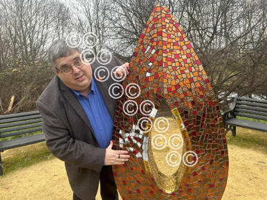 40115262-RESTORED: Cllr Richard Udall says the Meco memorial has now ...