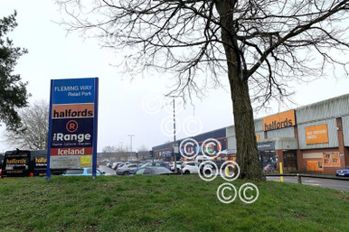 40122262-Fleming Way Retail Park homes business such as The Range and ...