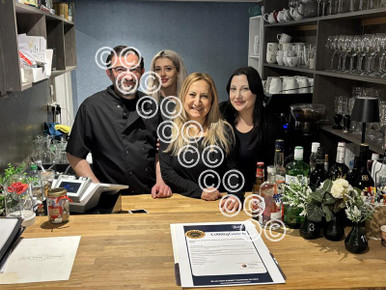 40122909-From left to right: AdamErdo, Helen Guvenc, Mujgan Erdo and ...