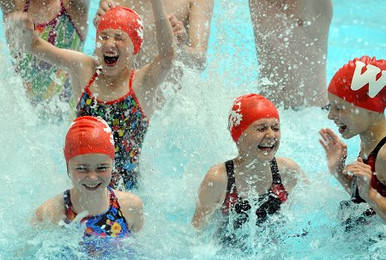 15247841-Glenogle Baths in Edinburgh's stockbridge reopens its doors ...