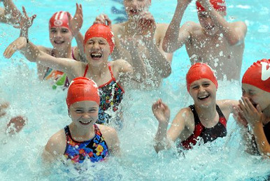 15247843-Glenogle Baths in Edinburgh's stockbridge reopens its doors ...