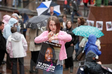 15447500-Picture Martin Shields Herald & Times Ltd Vigil for Florence ...