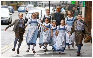 17515885-Pictures Martin Shields Herald and Times Group. JASON DONOVAN ...