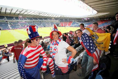 21762799-Pictures Martin Shields Herald and Times Group. London 2012 ...