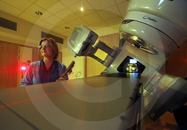 16363329-Health secretary Nicola Sturgeon visit to Beatson West of ...