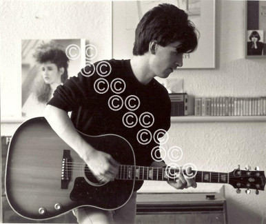 40221187-. 462527344-nmglasgow BOOK.T Johnny Marr - Gibson acoustic by ...