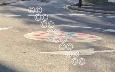 40379119-Painted roundabout on Laverstock Road Image: Newsquest ...