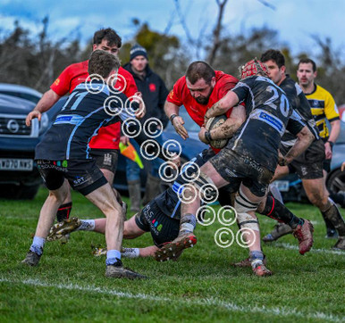 40423676-Ludlow?s Ben Chamberlain forces his way to the line to score ...