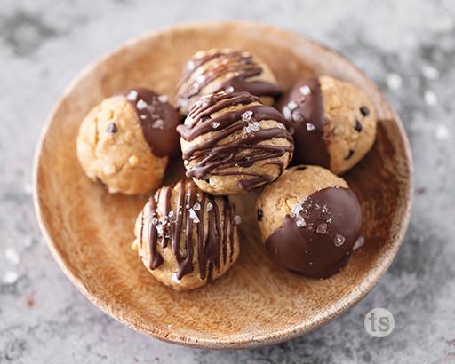 Crispy Peanut Butter Chocolate Protein Bites