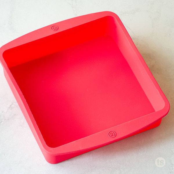 Silicone Square Baking Pan | Tastefully Simple