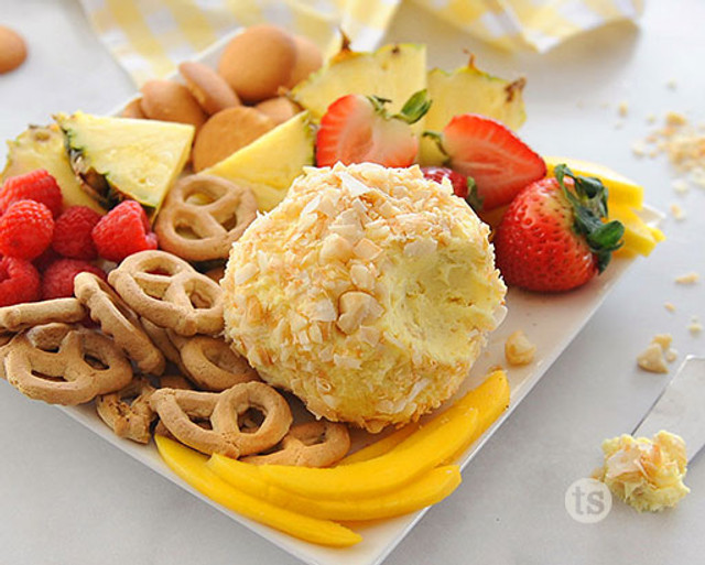 Hawaiian Mango Cheese Ball