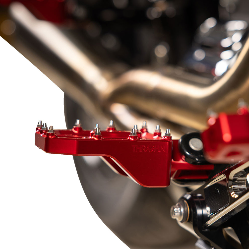 Thrashin Supply Aggressor Foot Pegs for Harley - Red - TSC-2022-2-D ...