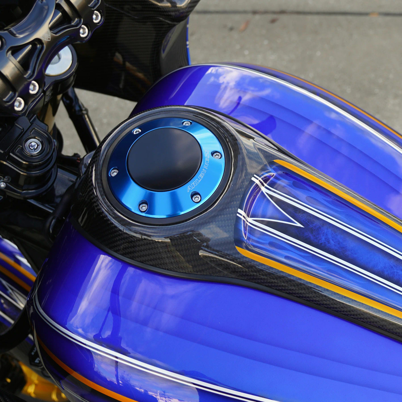 Arlen Ness Pop-Up Gas Caps Blue – 2024-Up Harley-Davidson Touring