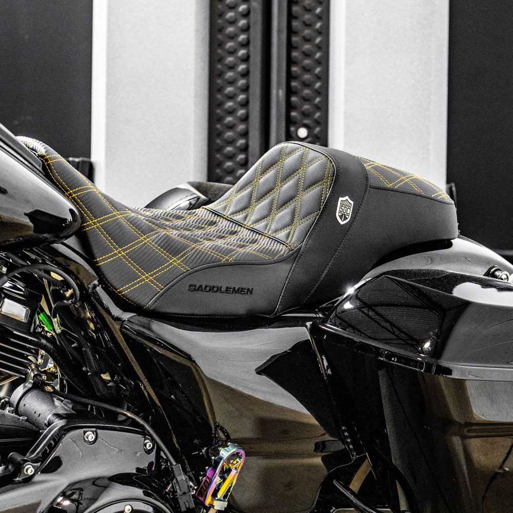 Saddlemen Black Tuck N Roll / Lattice Stitch Step-Up Seat for 2008-2023 ...