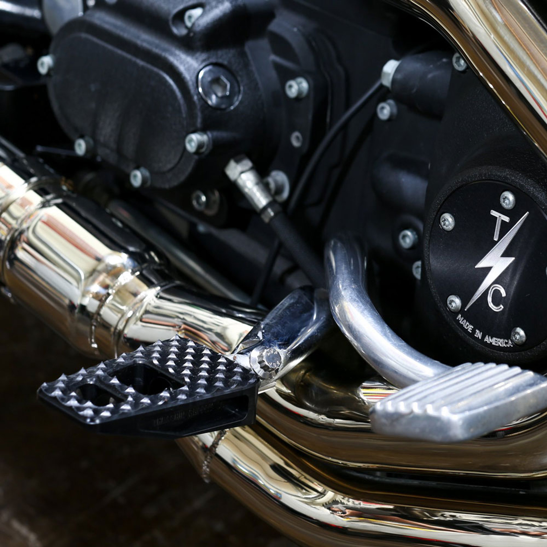 Thrashin Supply P 54 Foot Pegs For Harley Black Tsc 2020 1 Get Lowered Cycles