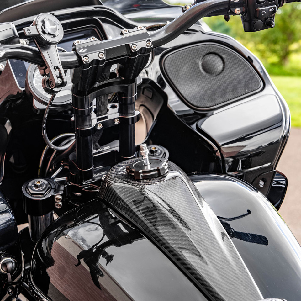 Hofmann Designs Vented Moto X Gas Cap for Harley - Black - HDB1034B ...