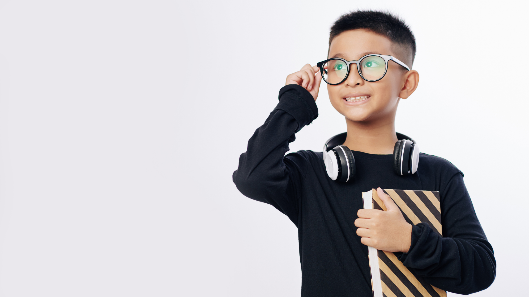 The Impact Of Technology On Eyewear Smart Glasses And Augmented