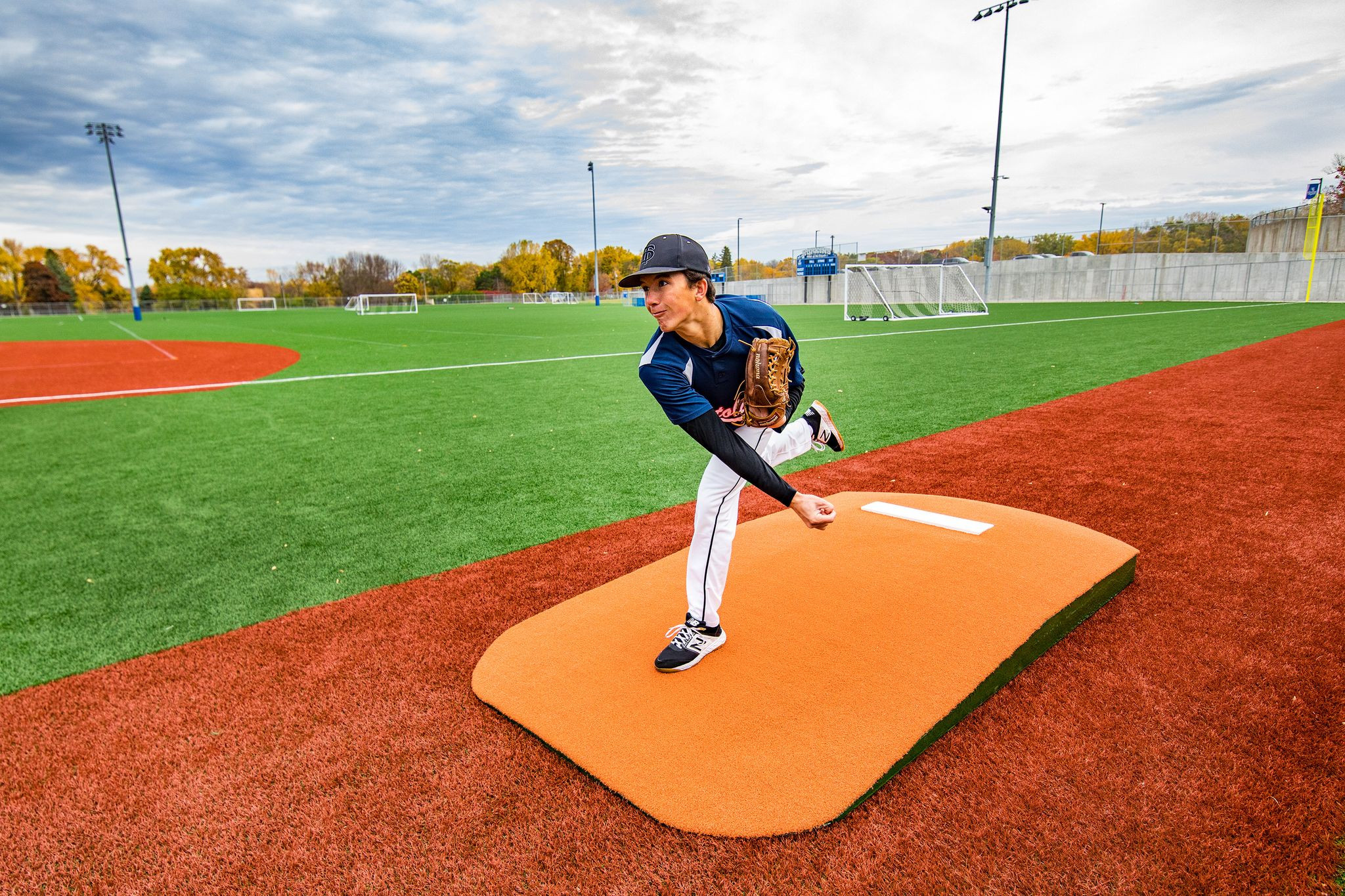 Portolite Oversized One-Piece Practice Pitching Mound - Athletic Stuff