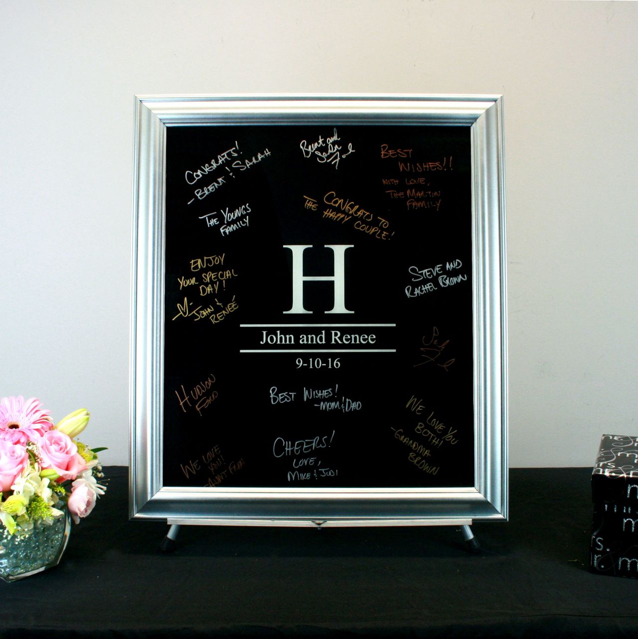 Signature Wedding Frame | Perfect Cases and Frames